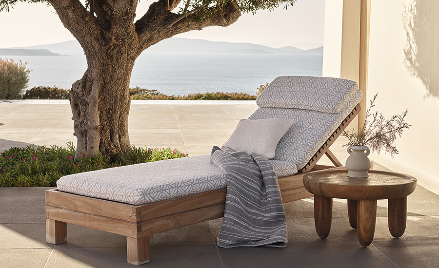 Veranda II | Indoor*/Outdoor Weaves | Mark Alexander