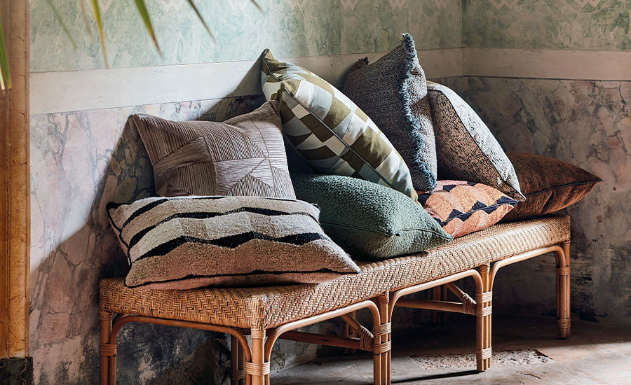 Muoto | Textured Weaves | Black Edition