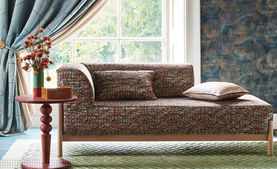 Nuala | Decorative Weaves | Black Edition