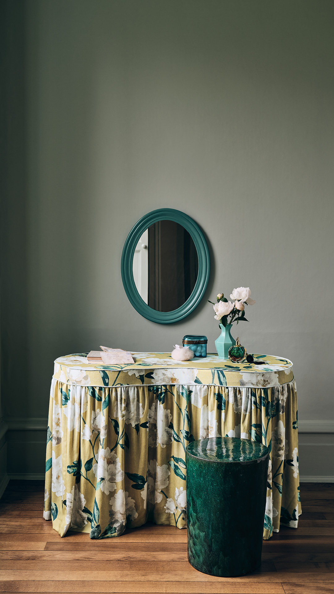 Romo Fabrics | Designer Fabrics & Wallcoverings, Upholstery Fabrics