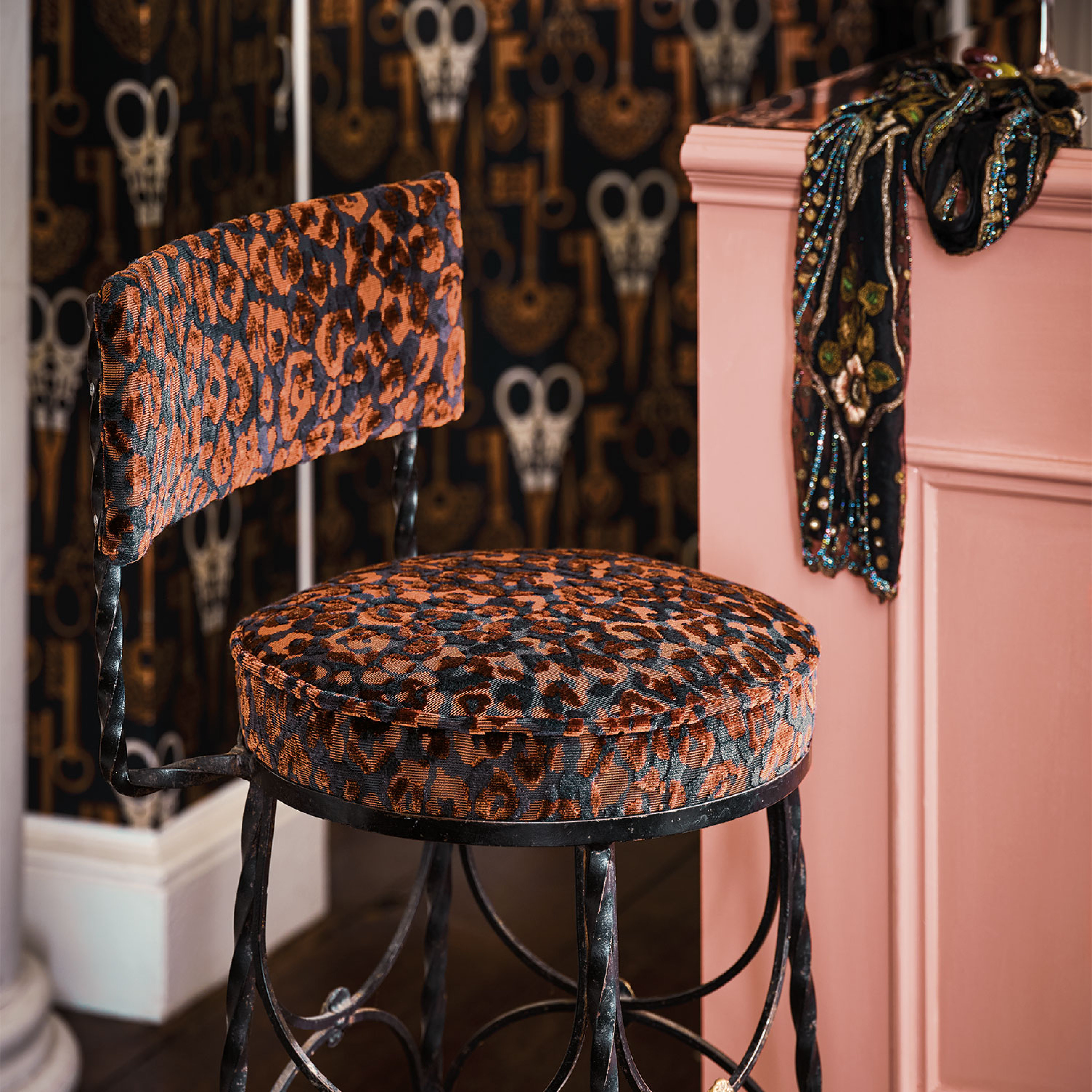 Trixie Sienna | Temperley London x Romo - Fabrics | Épinglé Velvet ...