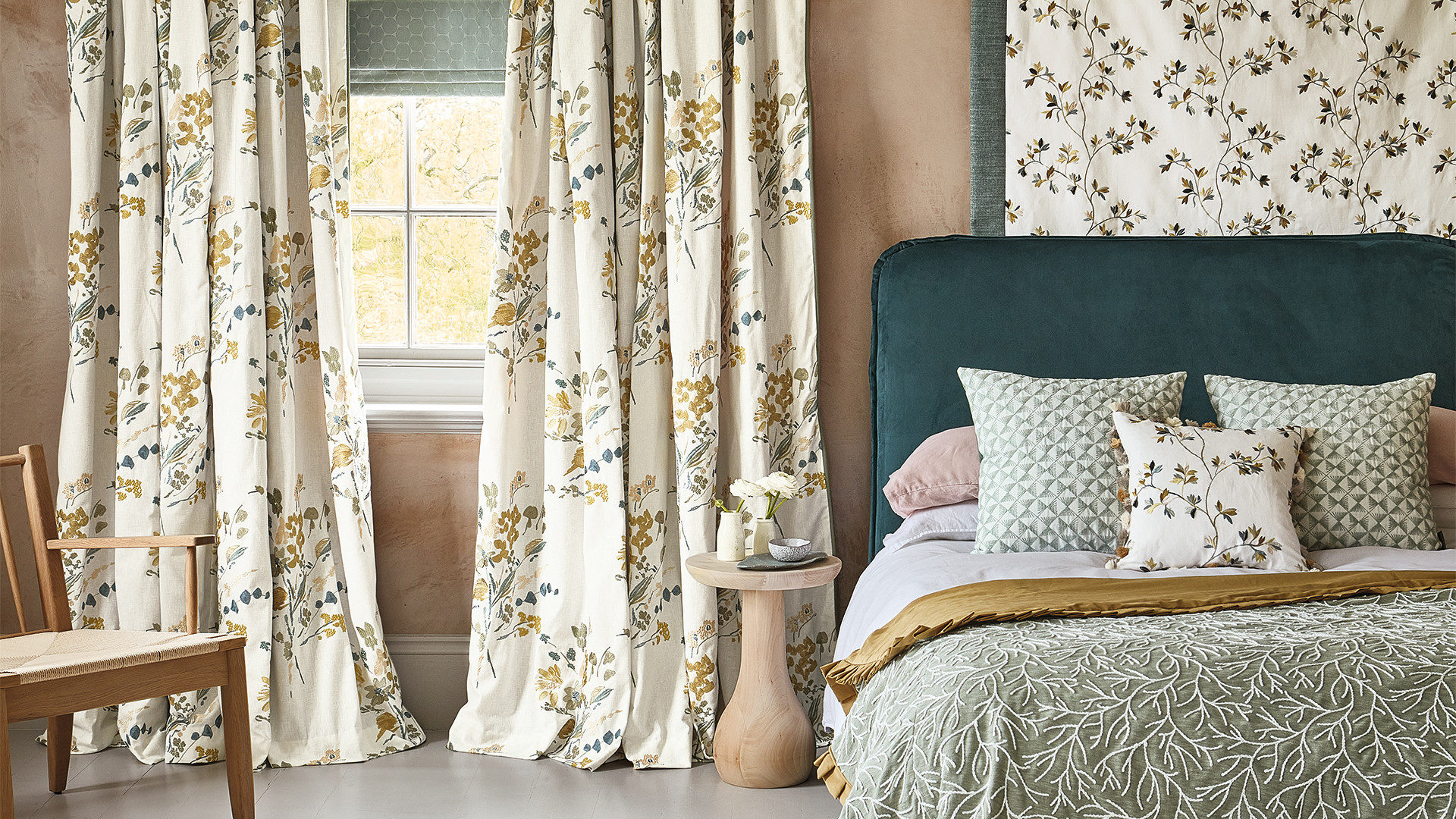 Villa Nova | Luxury Upholstery Fabrics & Wallcovering Collections