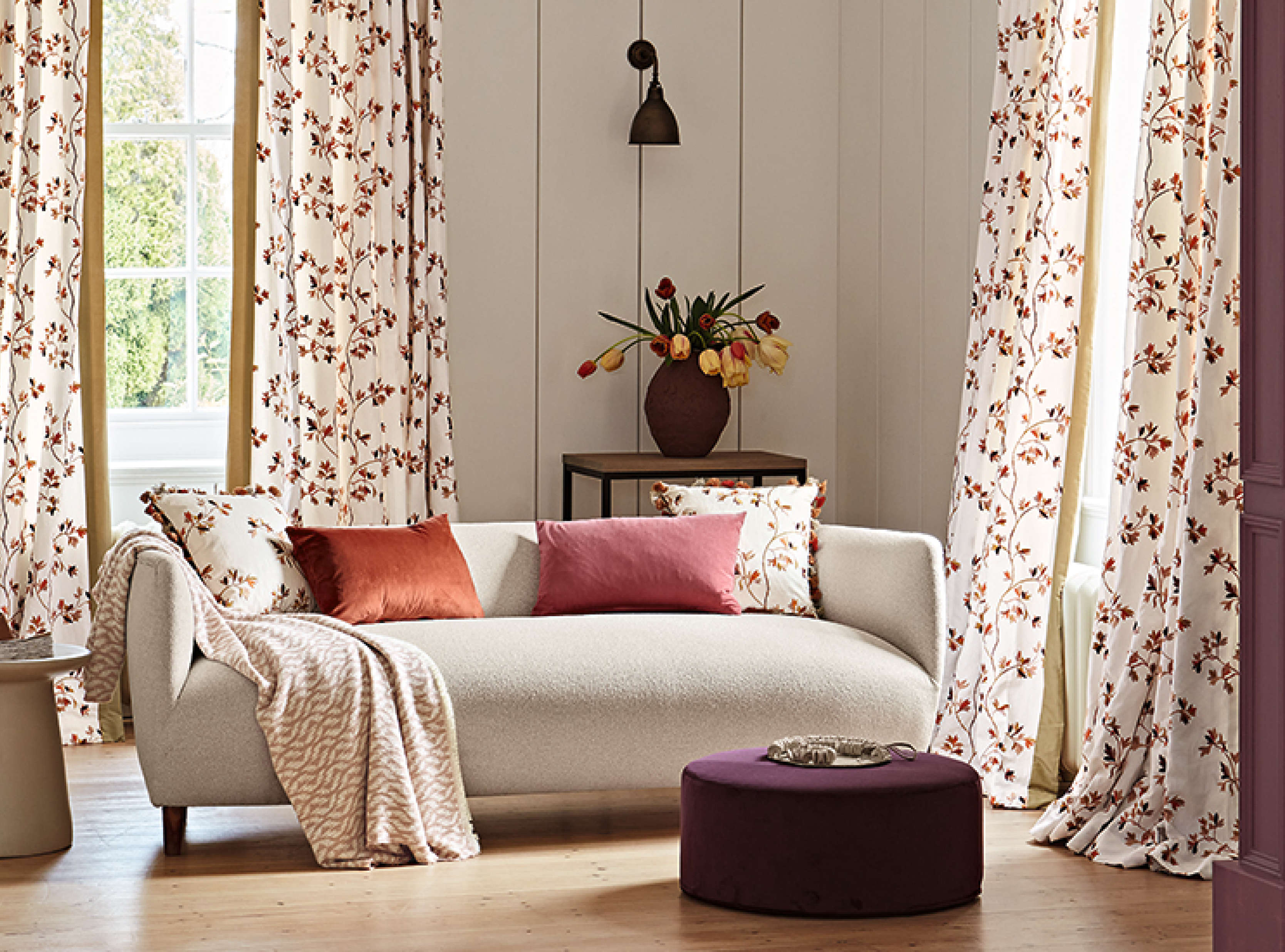 Abloom | Embroideries | Villa Nova