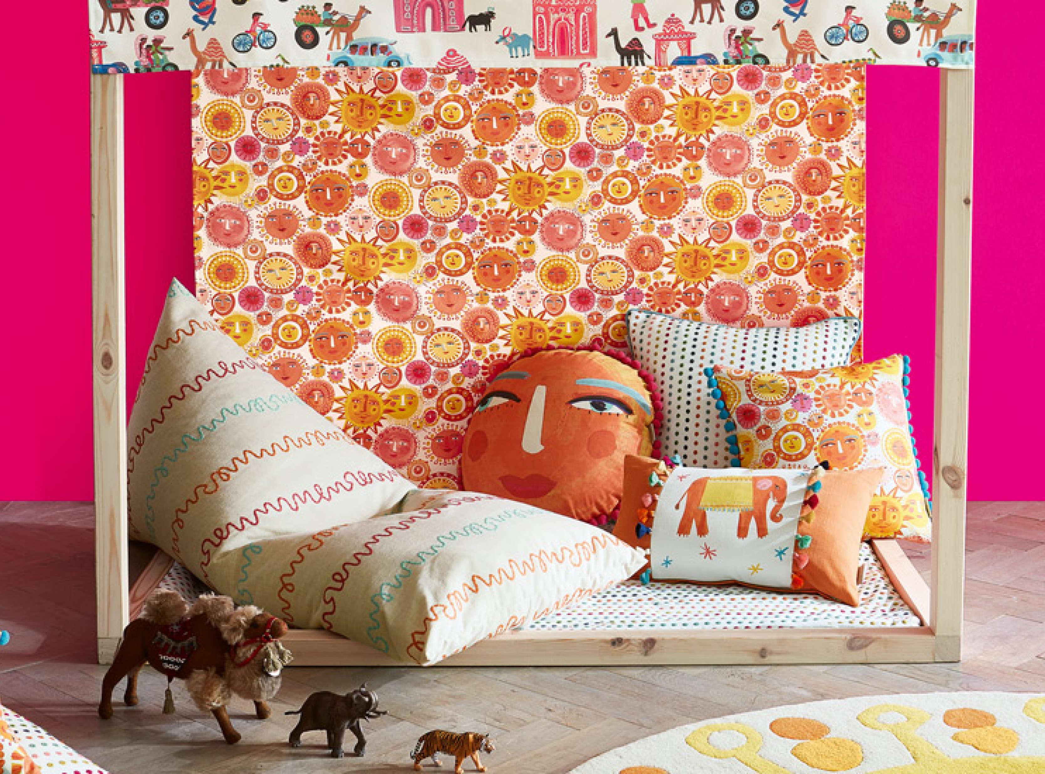 Christopher Corr | Prints, Weaves and Accessories | Villa Nova