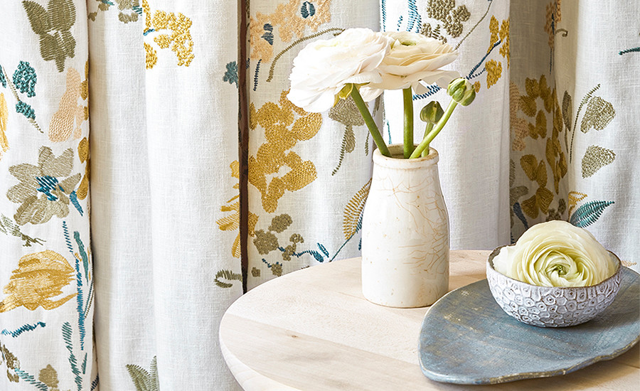 Abloom | Embroideries | Villa Nova