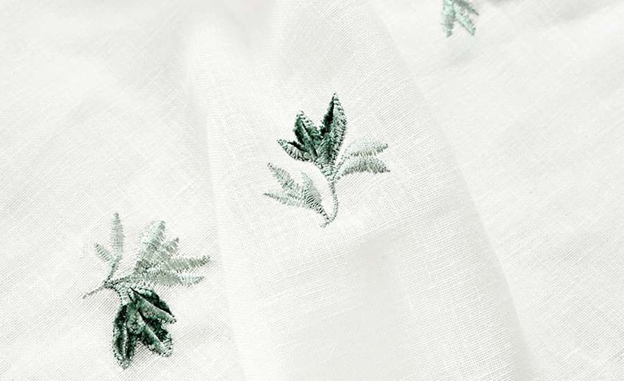 Abloom | Embroideries | Villa Nova